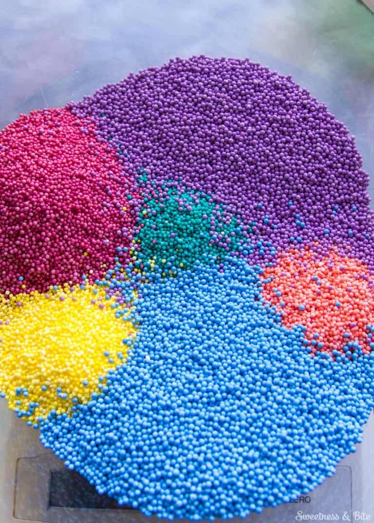 Sprinkle Cake Tutorial - Sweetness and Bite