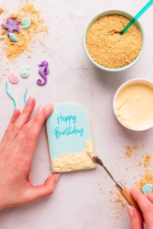 How to Make Edible Sand for Cakes and Cookies - Easy Recipe - Sweetness ...