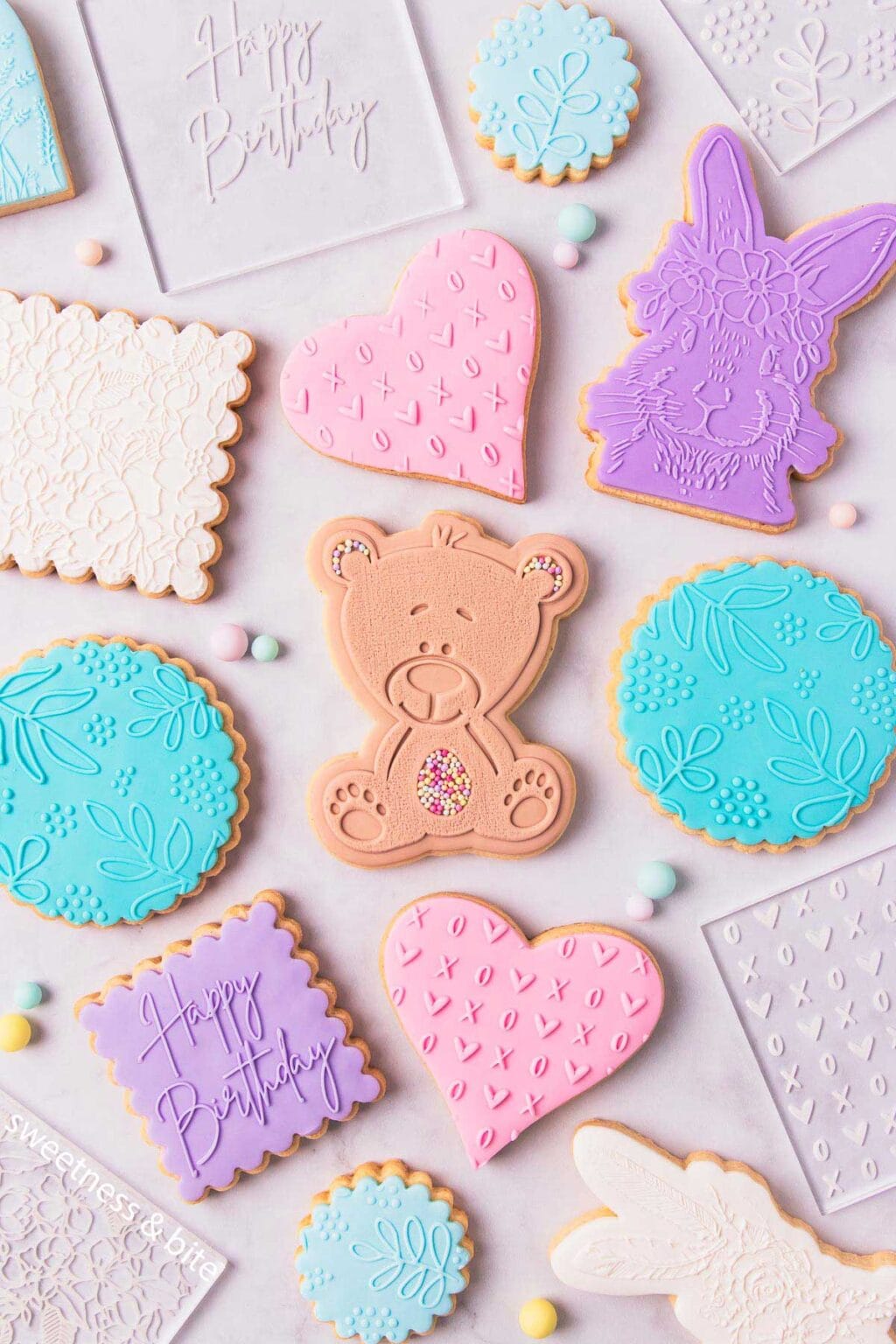 How to Make Stamped Fondant Cookies With Fondant Stamps - Sweetness and ...