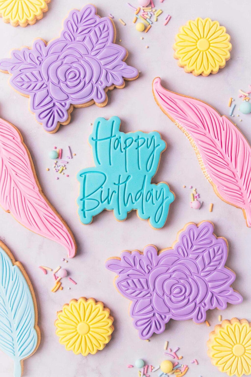 How to Make Stamped Fondant Cookies With Fondant Stamps - Sweetness and ...