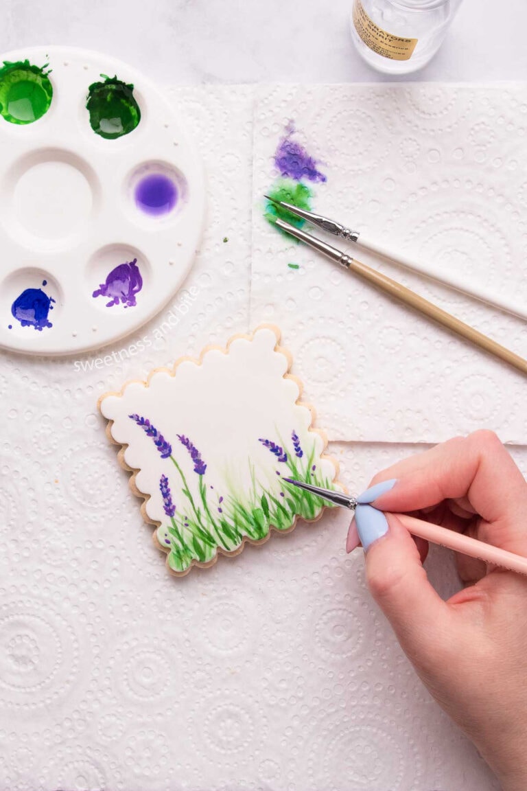 Painting on Cookies Tutorial - Sweetness and Bite
